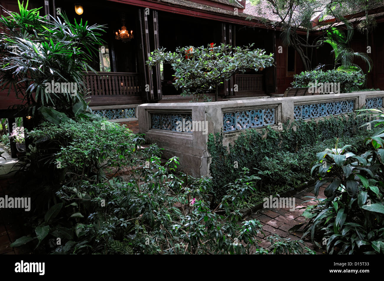 Jim Thompson house garden museum bangkok thailand tropical gardens ...