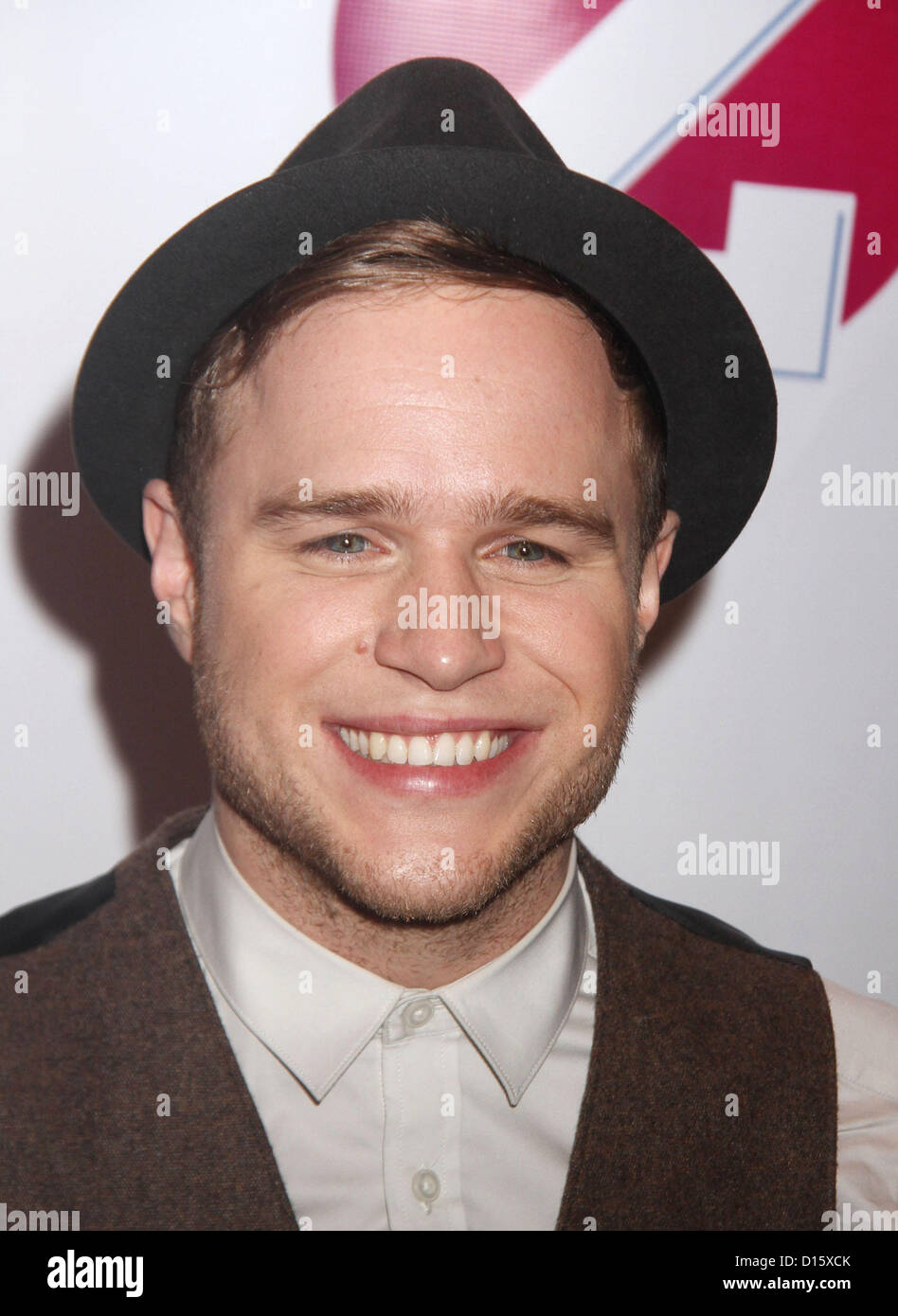 Dec. 7, 2012 - New York, New York, U.S. - Singer OLLY MURS attends the ...