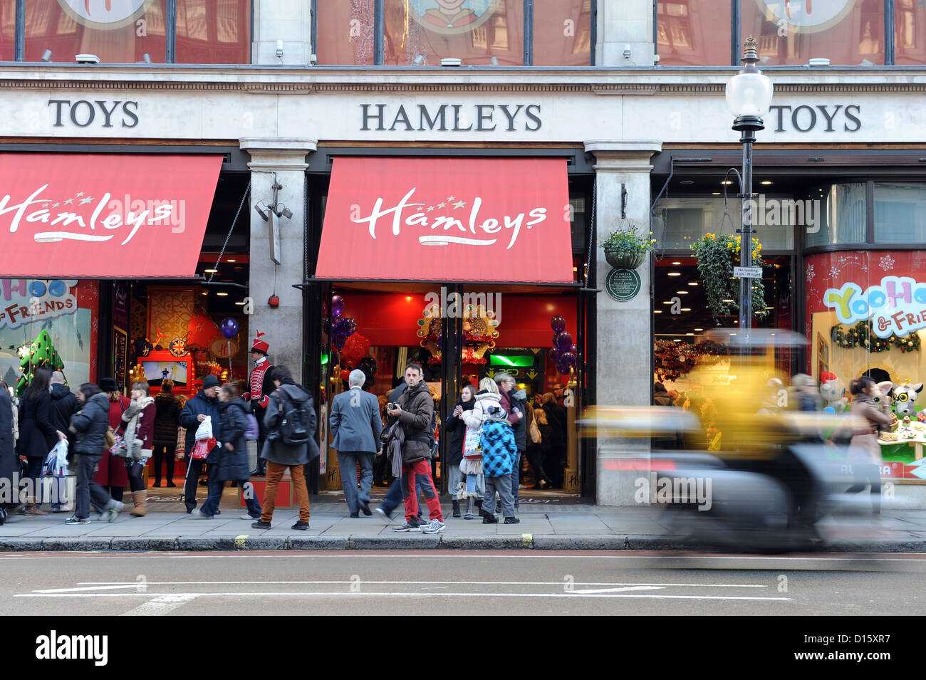 Hamleys hi-res stock photography and images - Alamy