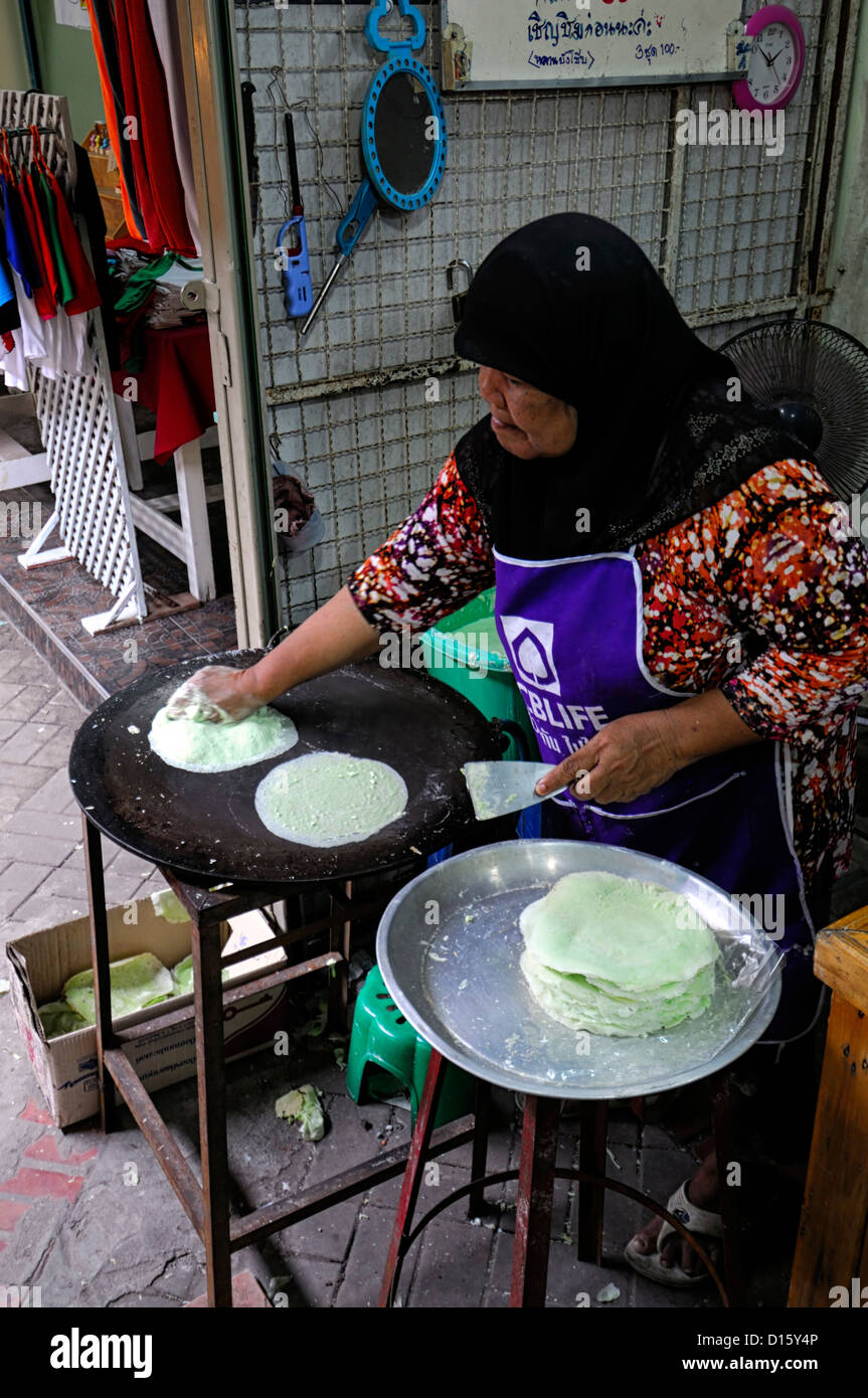 muslim lady woman cook cooking mataba roti traditional food wat phra si ...