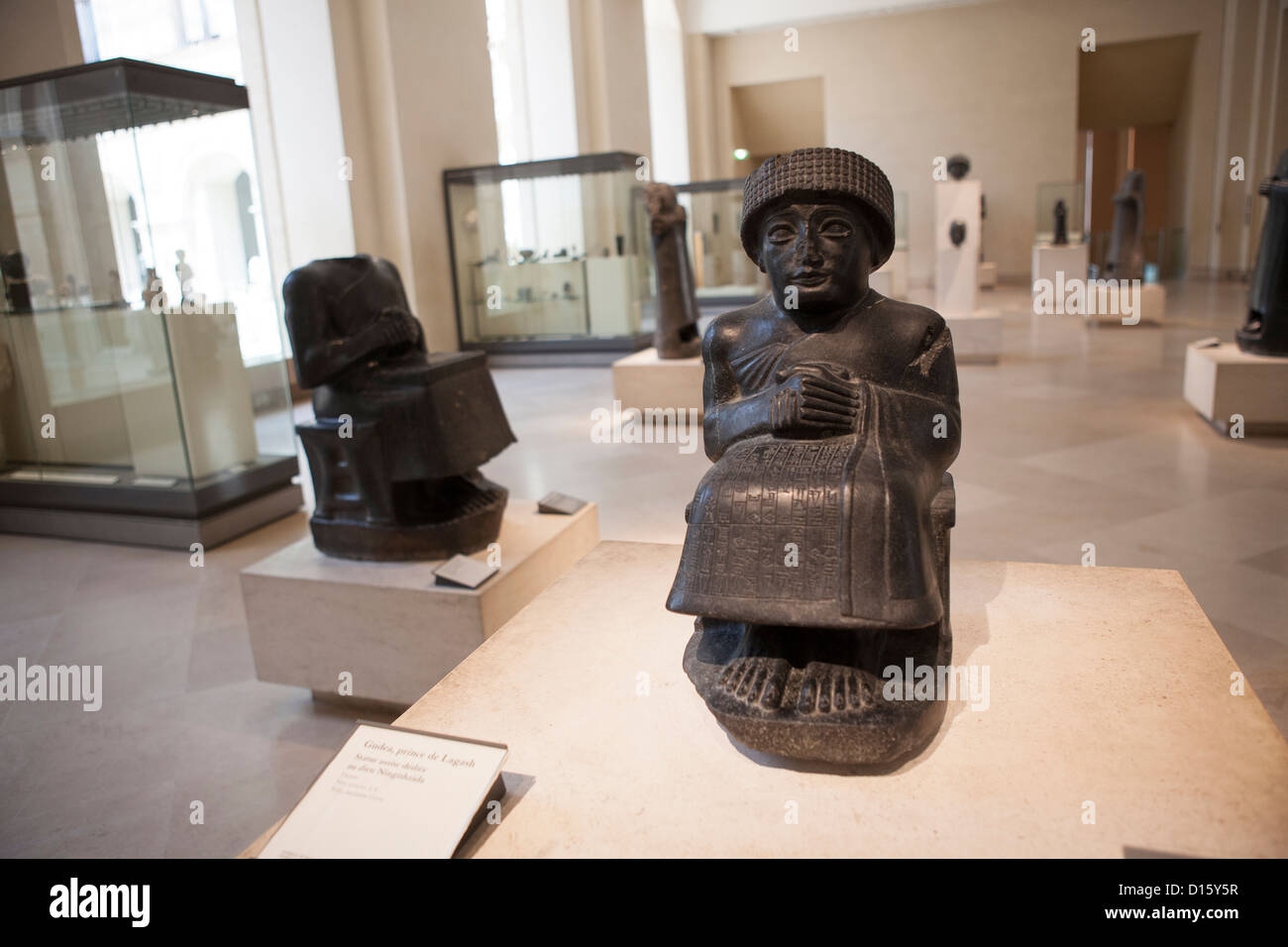 Gudea louvre hi-res stock photography and images - Alamy