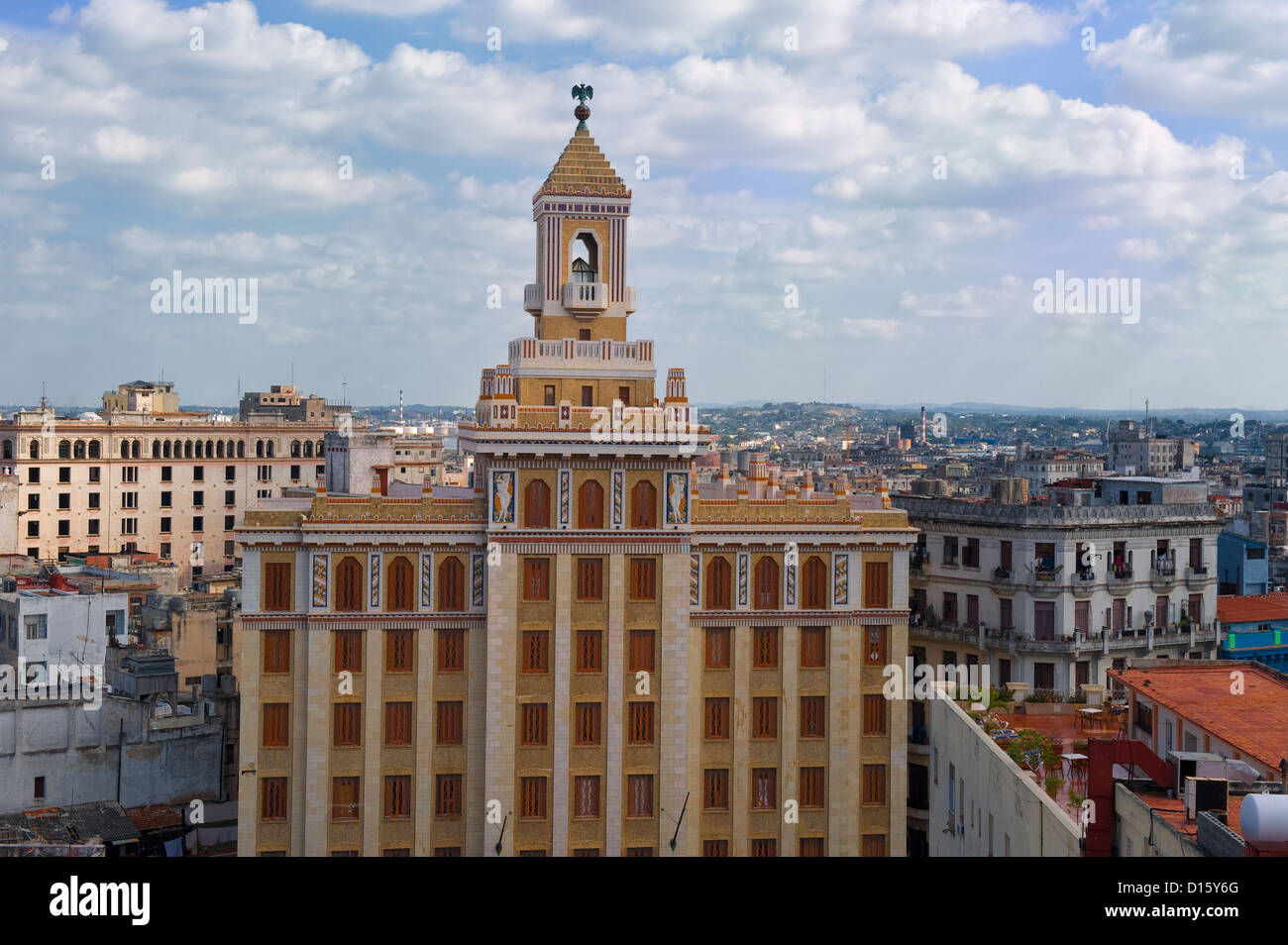 Havana art deco hi-res stock photography and images - Alamy