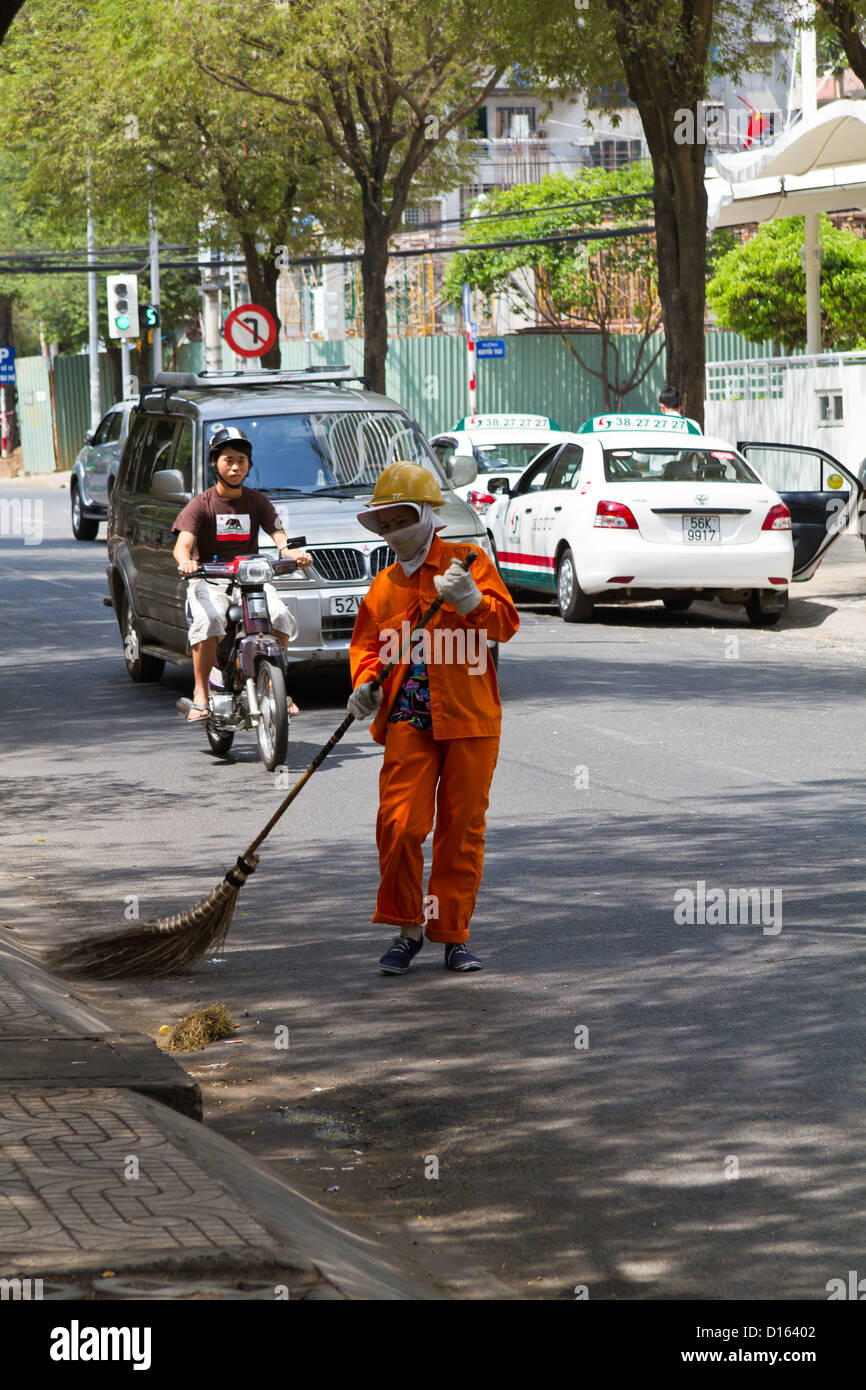 Street Sweeper Working In City Stock Photos & Street Sweeper Working In ...