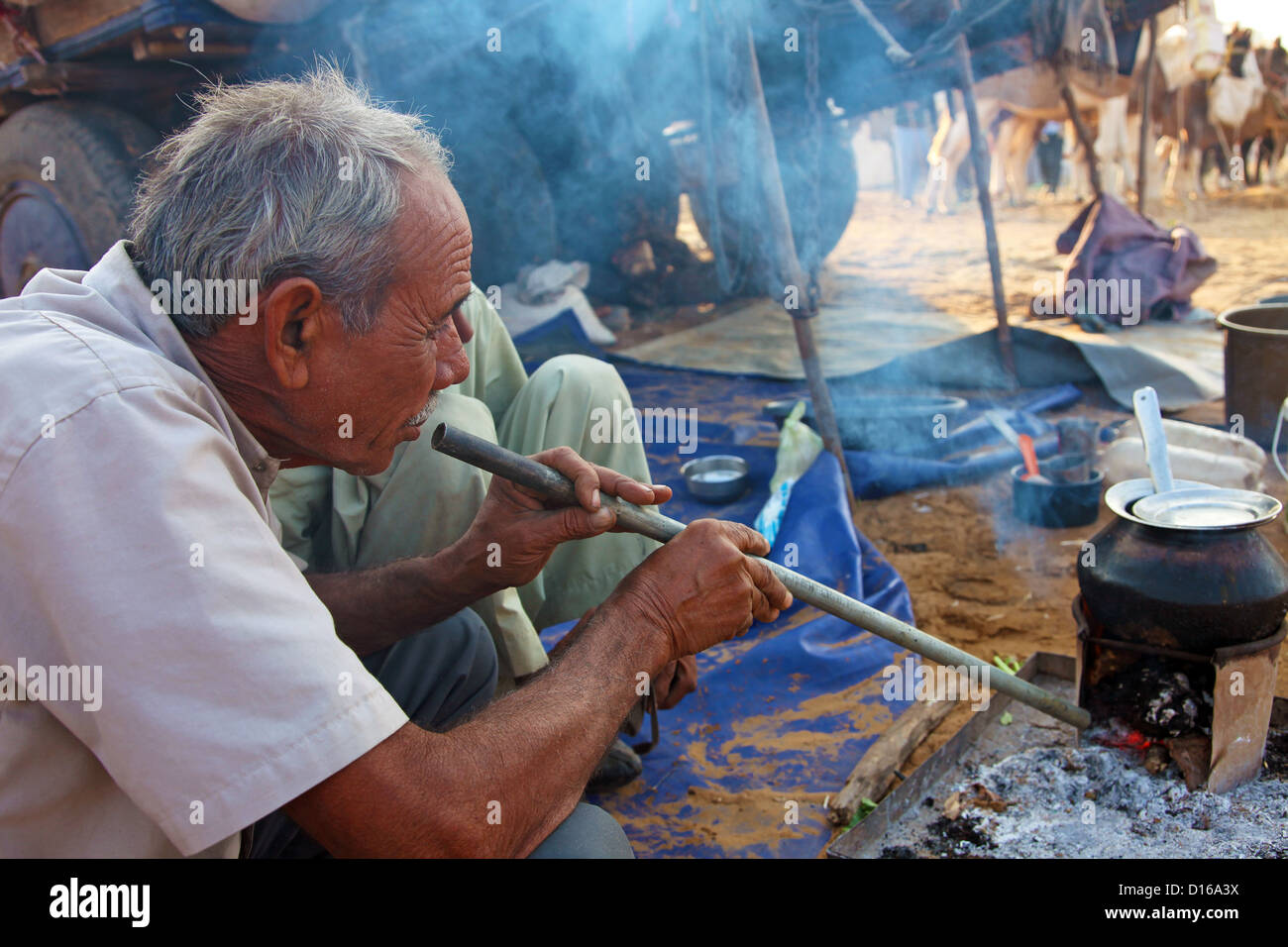 India people at Pushkar fair Stock Photo - Alamy