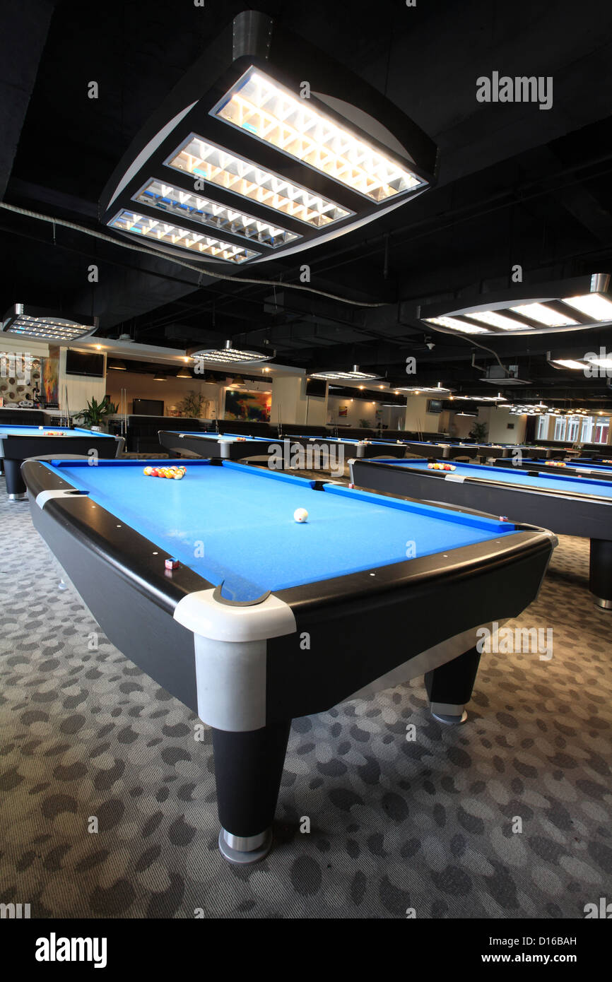 Billiards black hi-res stock photography and images - Alamy