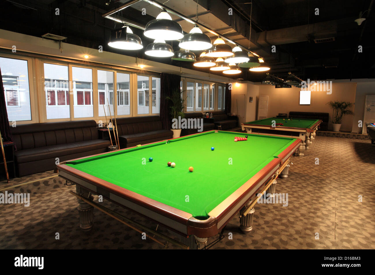 Sport of billiards hi-res stock photography and images - Alamy