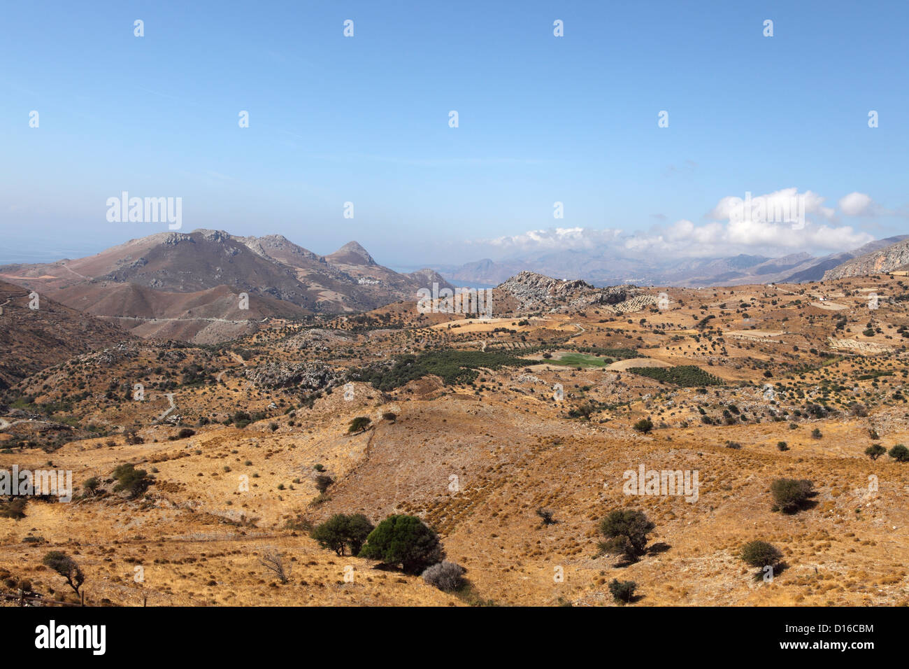 The arid, mountainous countryside of central Crete Stock Photo - Alamy
