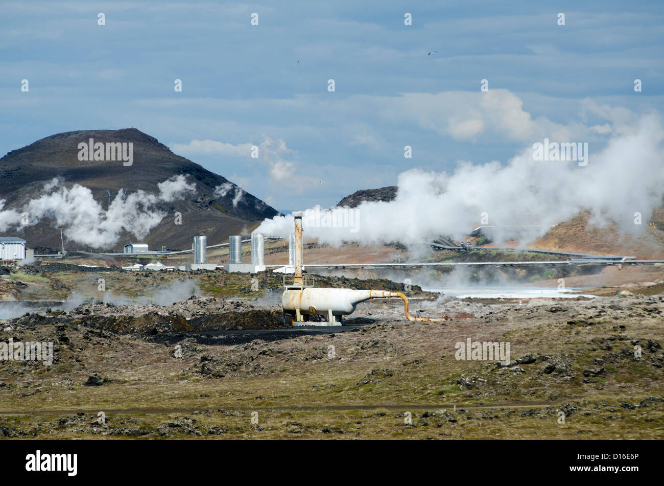 Geothermal factory hi-res stock photography and images - Alamy