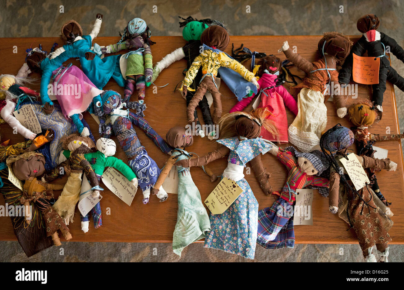 Cloth dolls hi-res stock photography and images - Alamy
