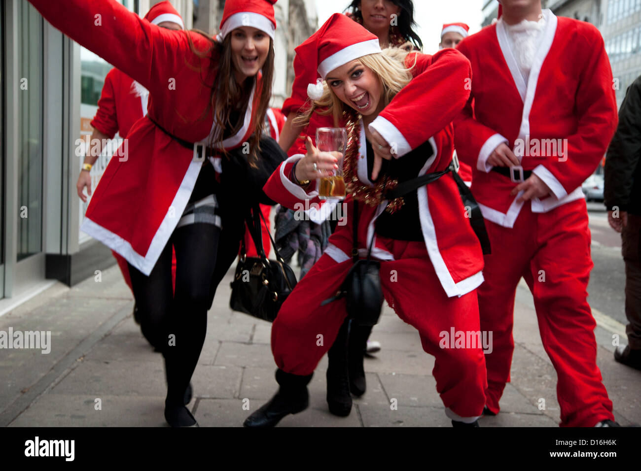 English suits hi-res stock photography and images - Alamy