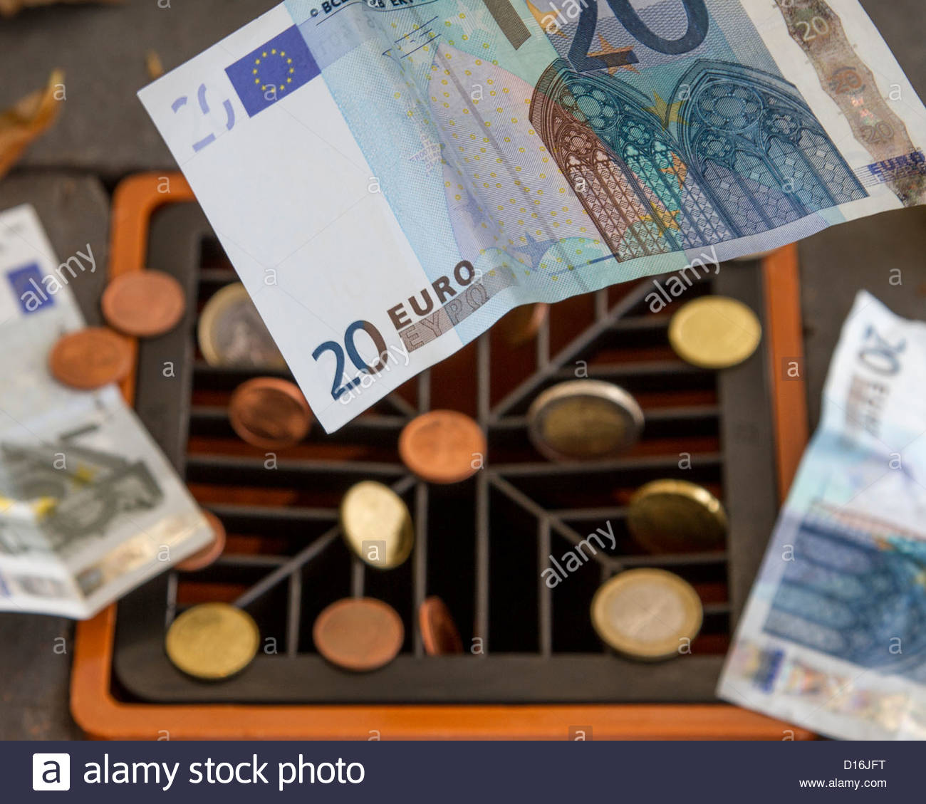 Money Going Down The Drain High Resolution Stock Photography and Images ...
