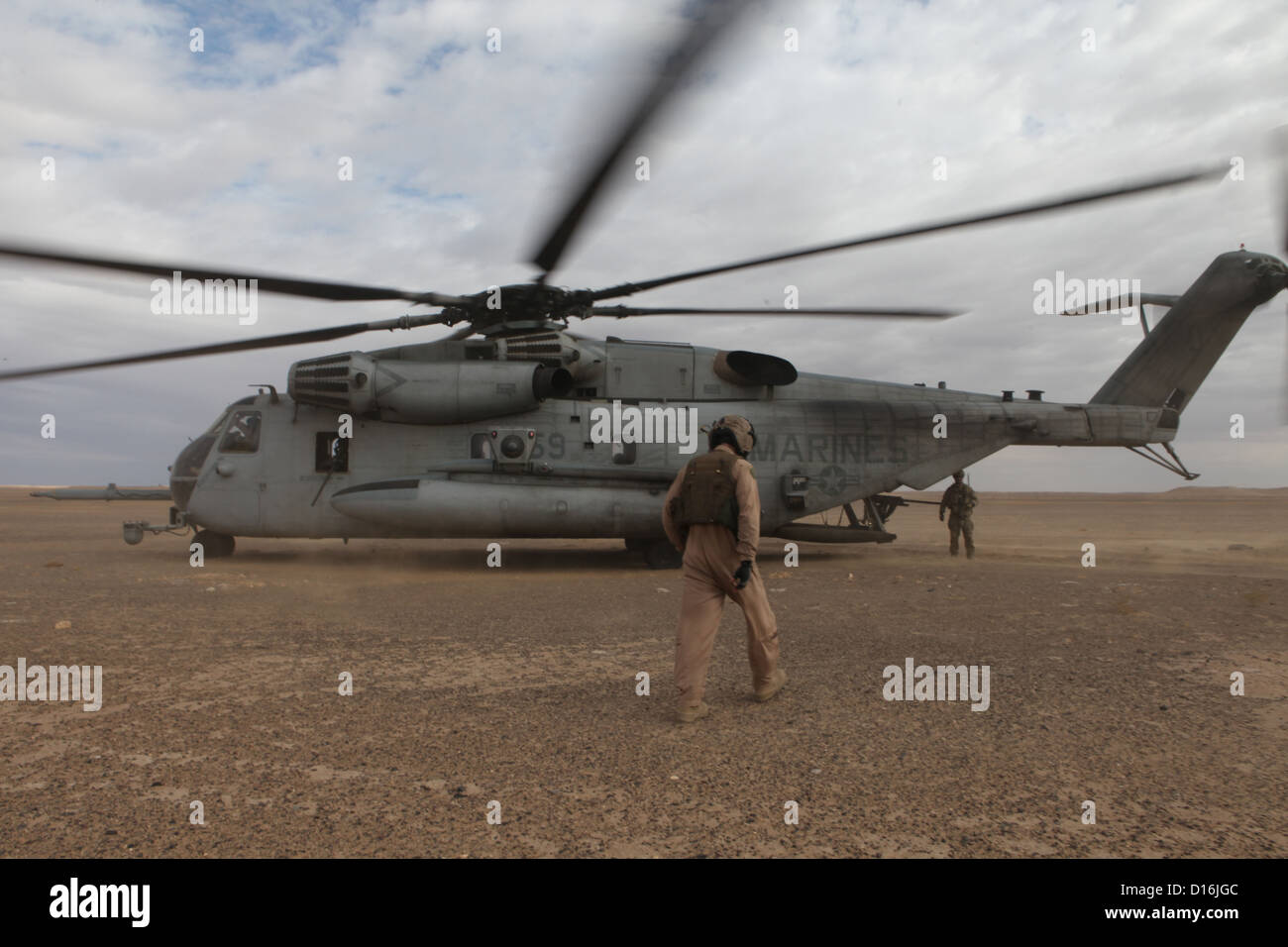 Marine corps leadership camp hi-res stock photography and images - Alamy