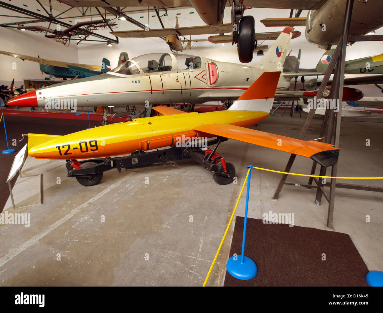 Towed target hi-res stock photography and images - Alamy