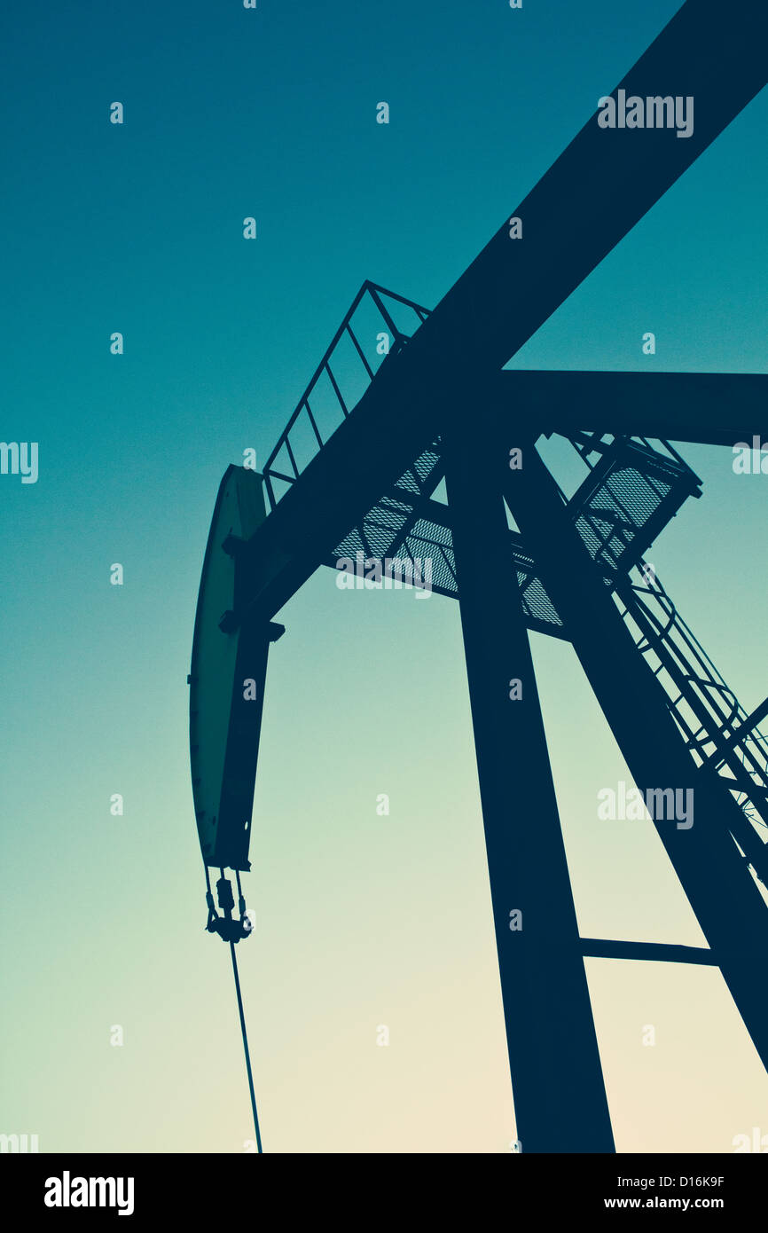 Saudi arabia oil hi-res stock photography and images - Alamy