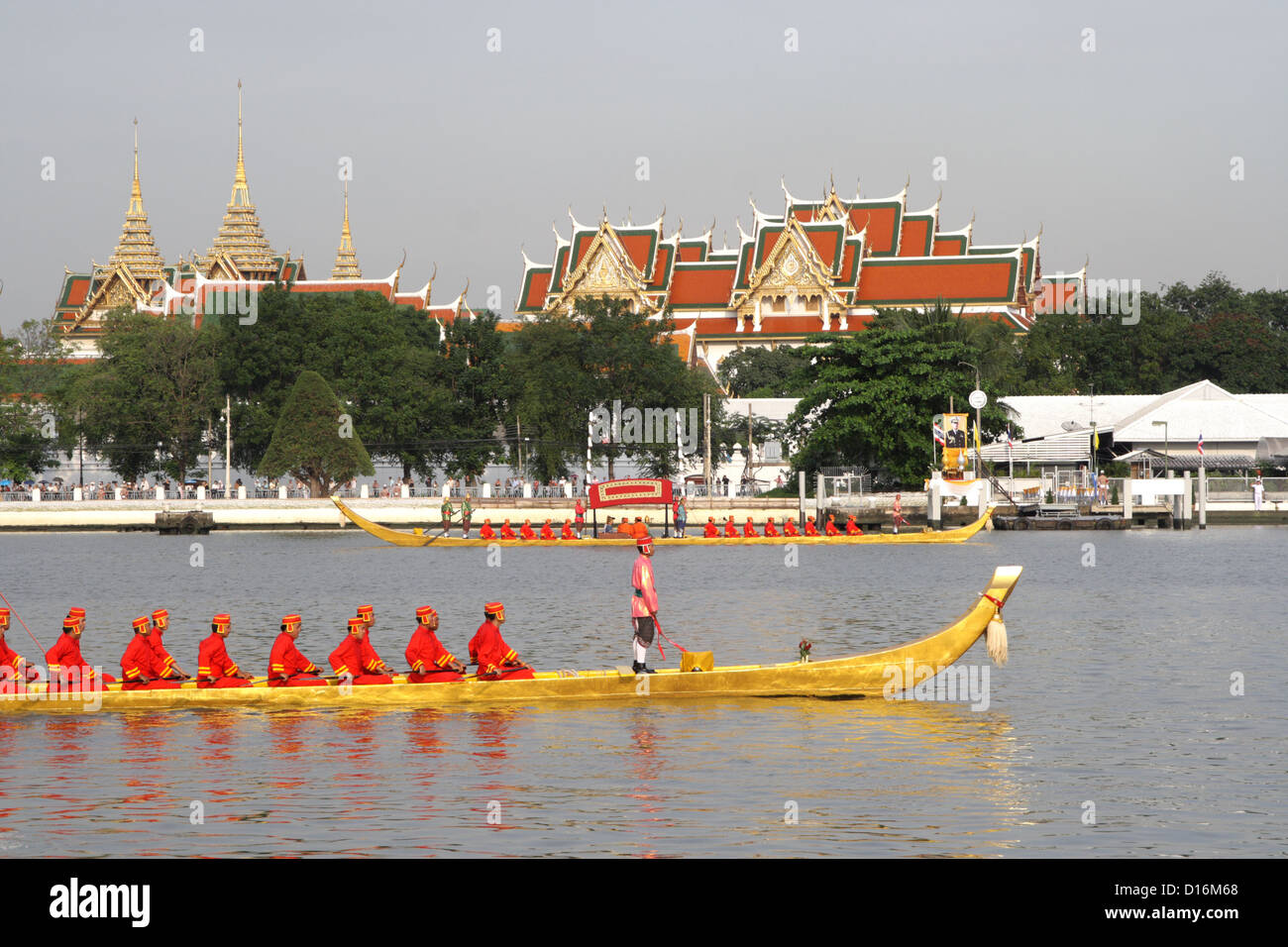 Thai Royal Barge Procession flotilla rowing down the Chao Phraya River ...