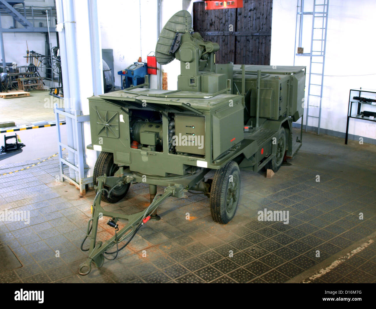 Mobile radar unit hi-res stock photography and images - Alamy