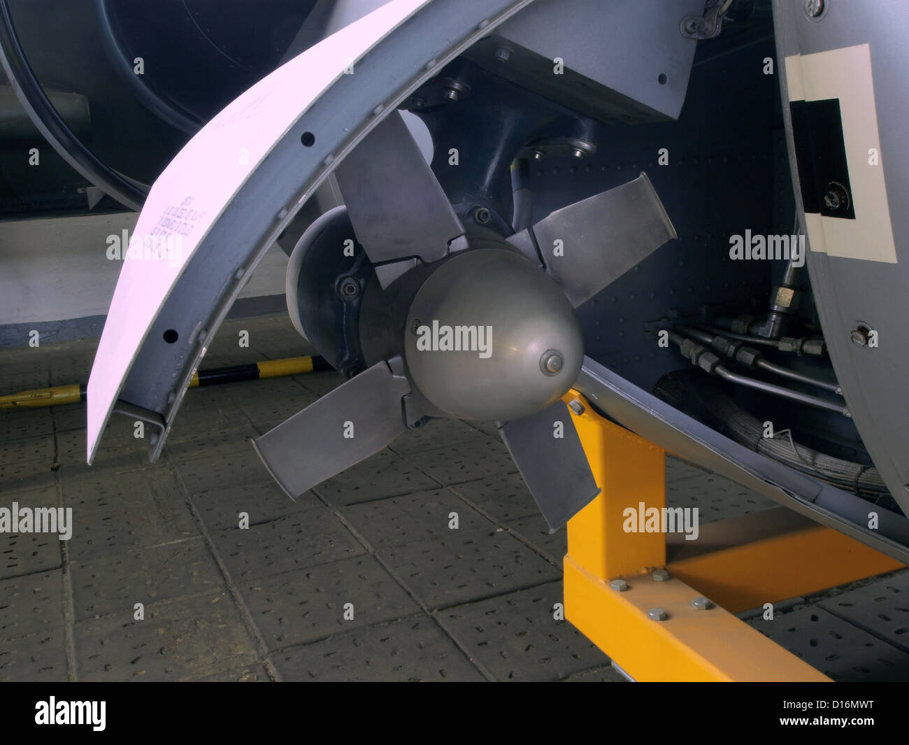 The Auxiliary Power Unit (APU) of the Luftwaffe's F-104 Starfighter 25 ...