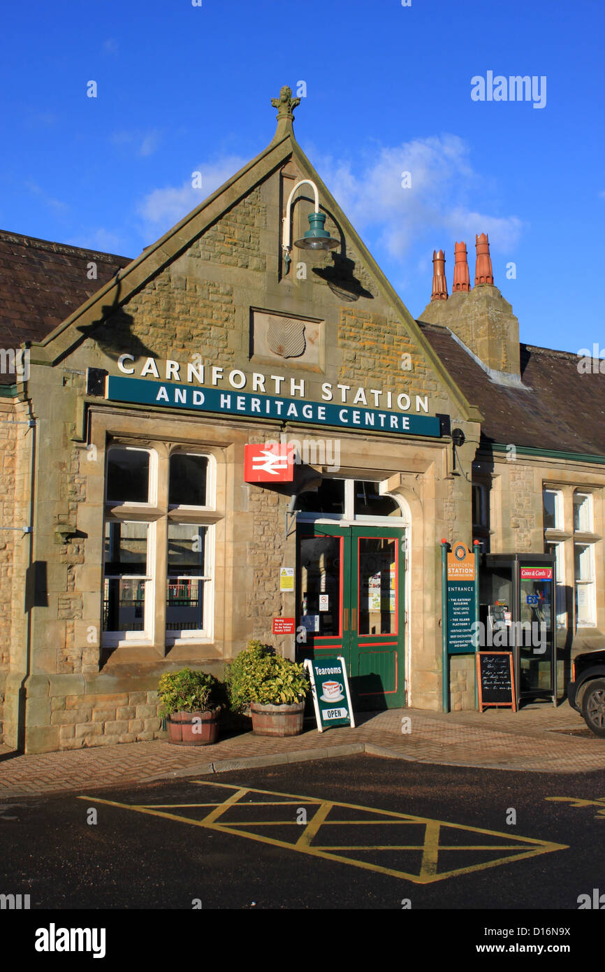 Carnforth station hi-res stock photography and images - Alamy
