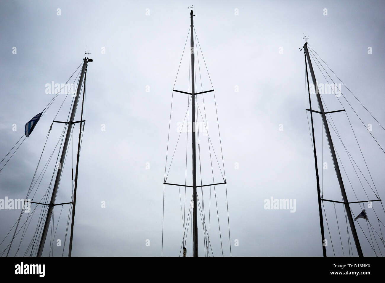 Topgallant sail hi-res stock photography and images - Alamy