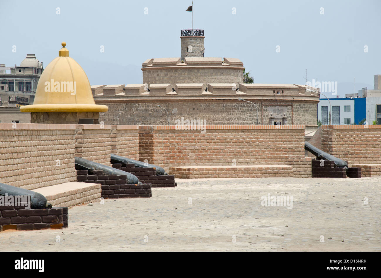 Real felipe fortress peru hi-res stock photography and images - Alamy
