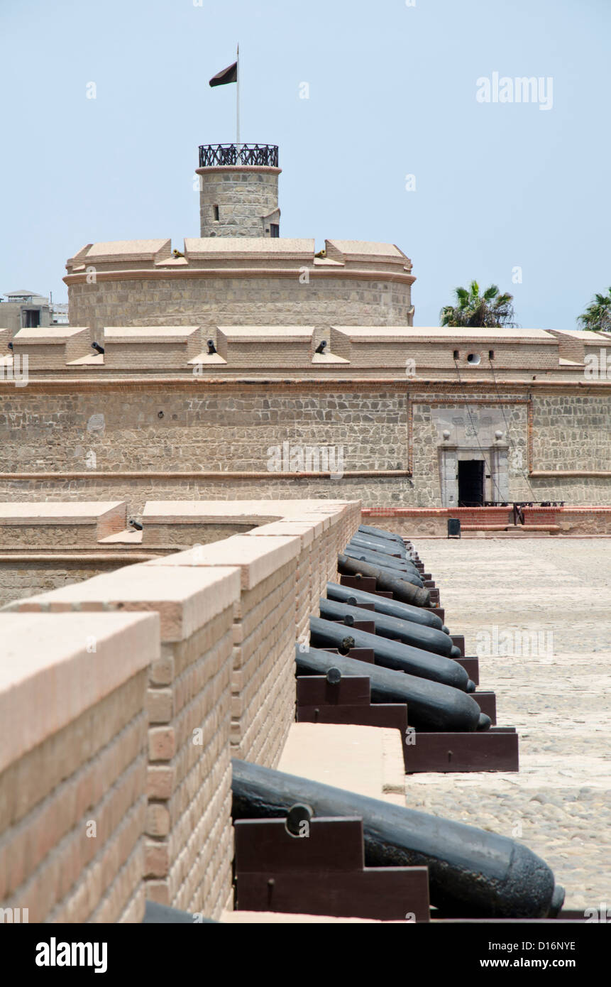 Real felipe fortress peru hi-res stock photography and images - Alamy