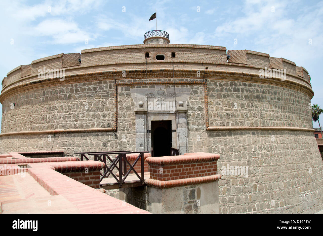 Real Felipe fort in Lima city. Peru Stock Photo - Alamy