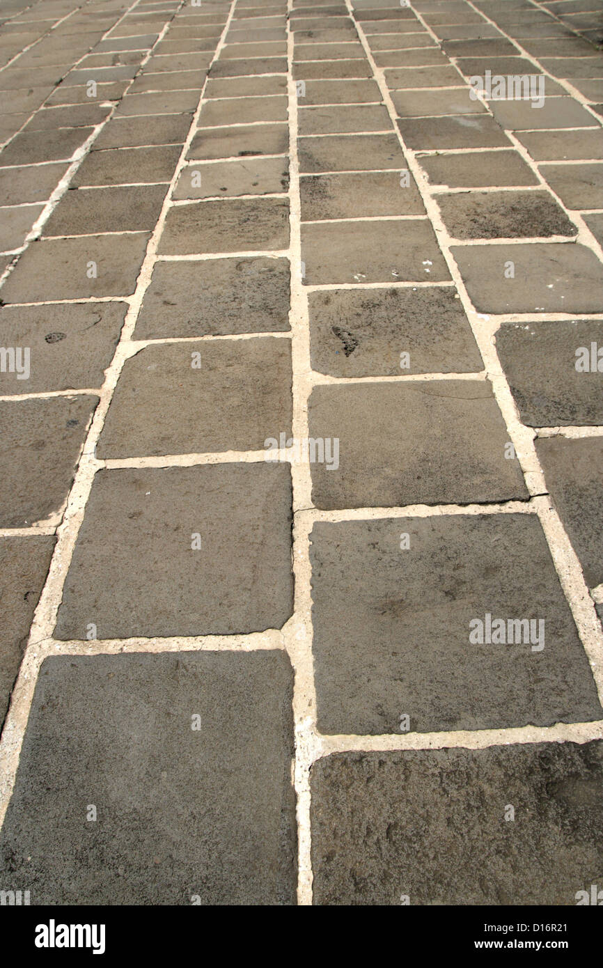 Details of the road surface of stone blocks Stock Photo - Alamy