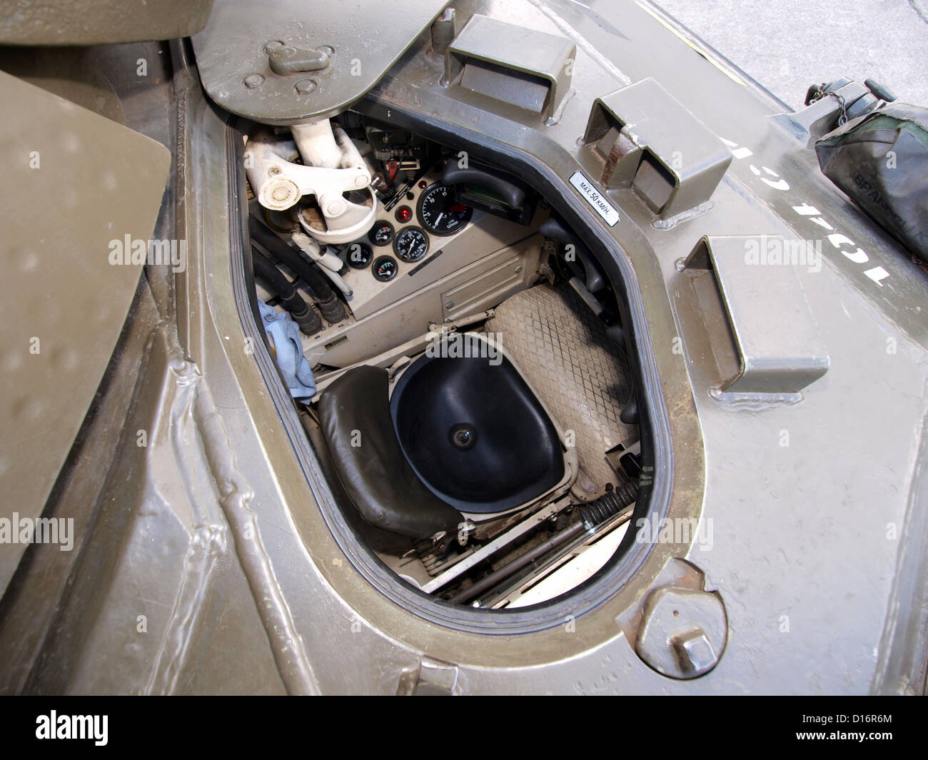 Leopard cannon hi-res stock photography and images - Alamy