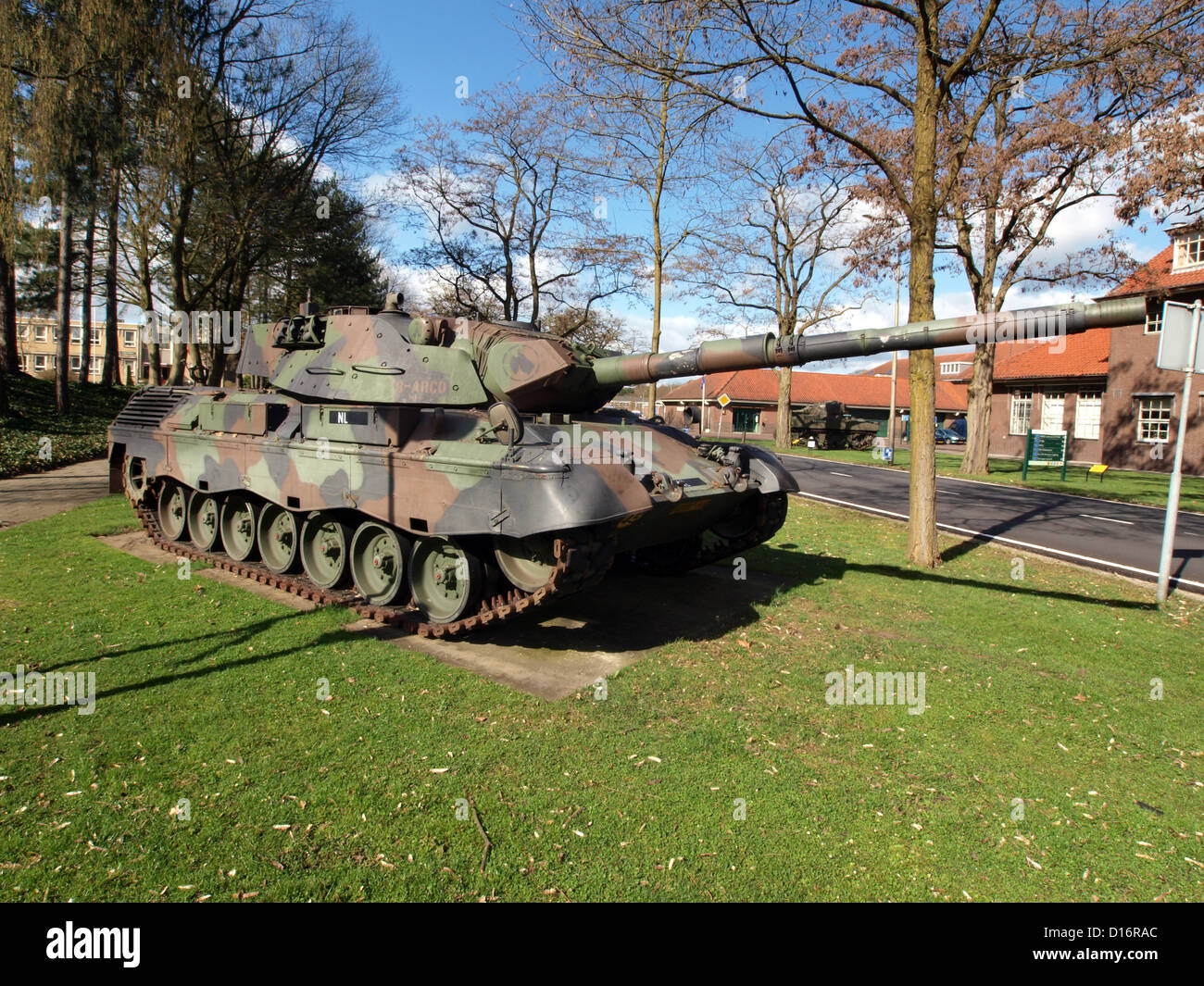 Dutch army leopard tank hi-res stock photography and images - Alamy