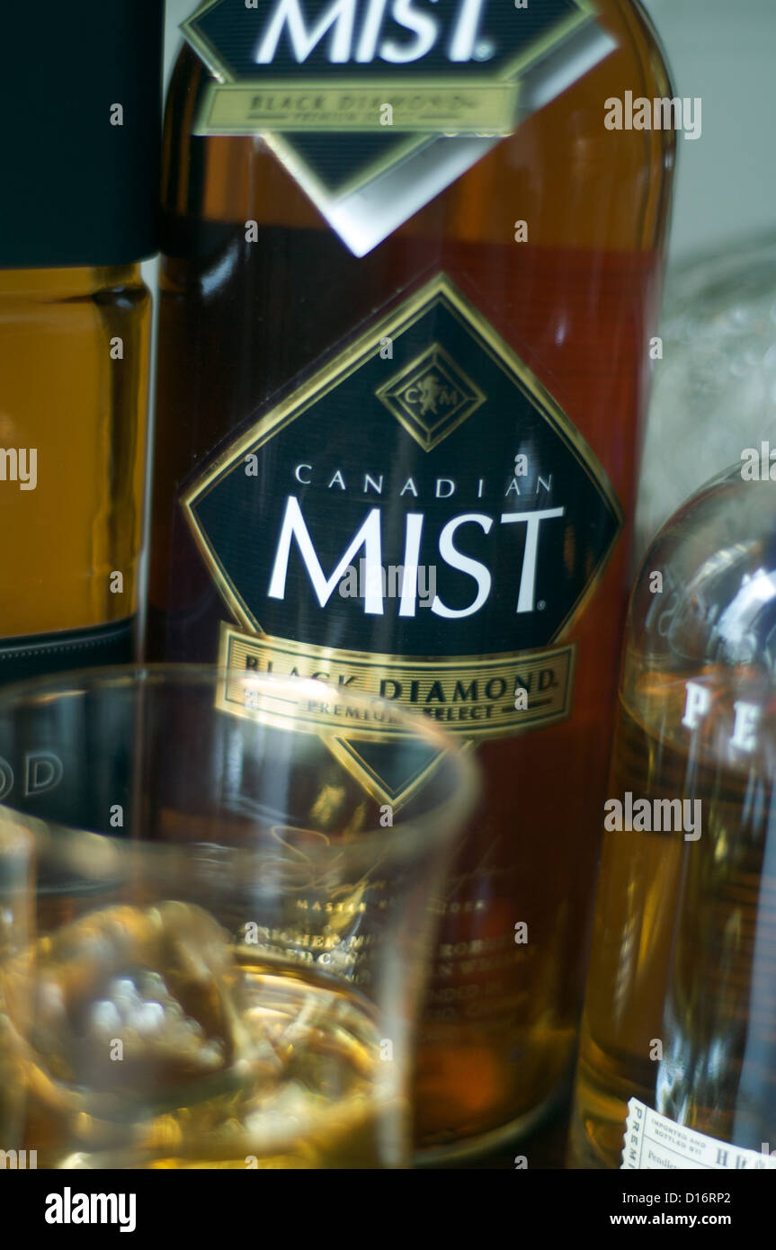 Canadian mist whiskey whisky hi-res stock photography and images - Alamy