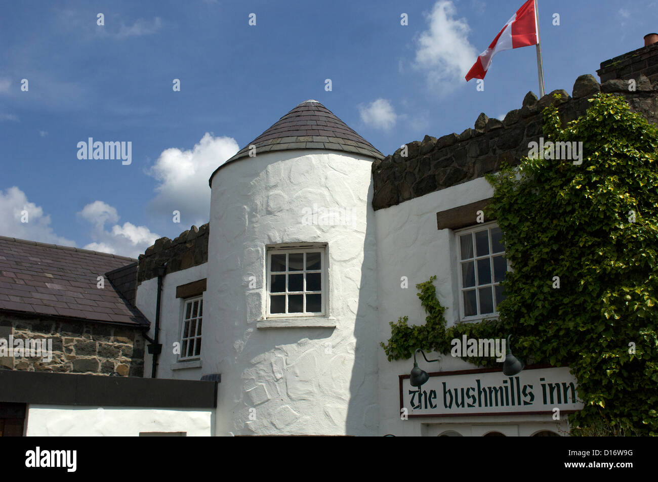 Bushmills inn hi-res stock photography and images - Alamy
