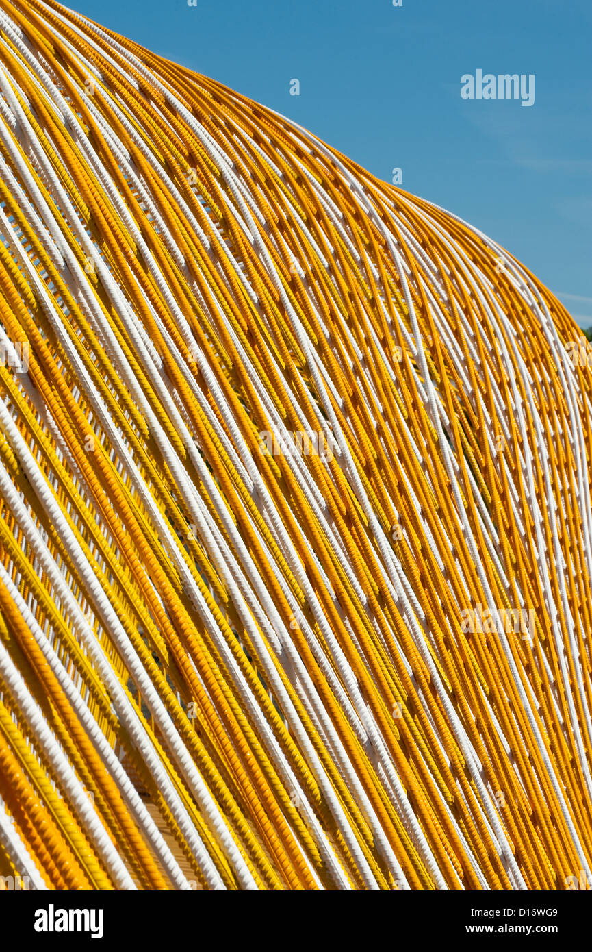 Architecture vertical hi-res stock photography and images - Alamy