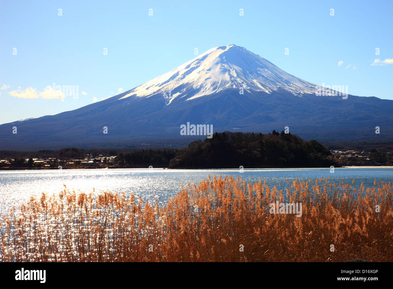 Kawaguchiko hi-res stock photography and images - Alamy