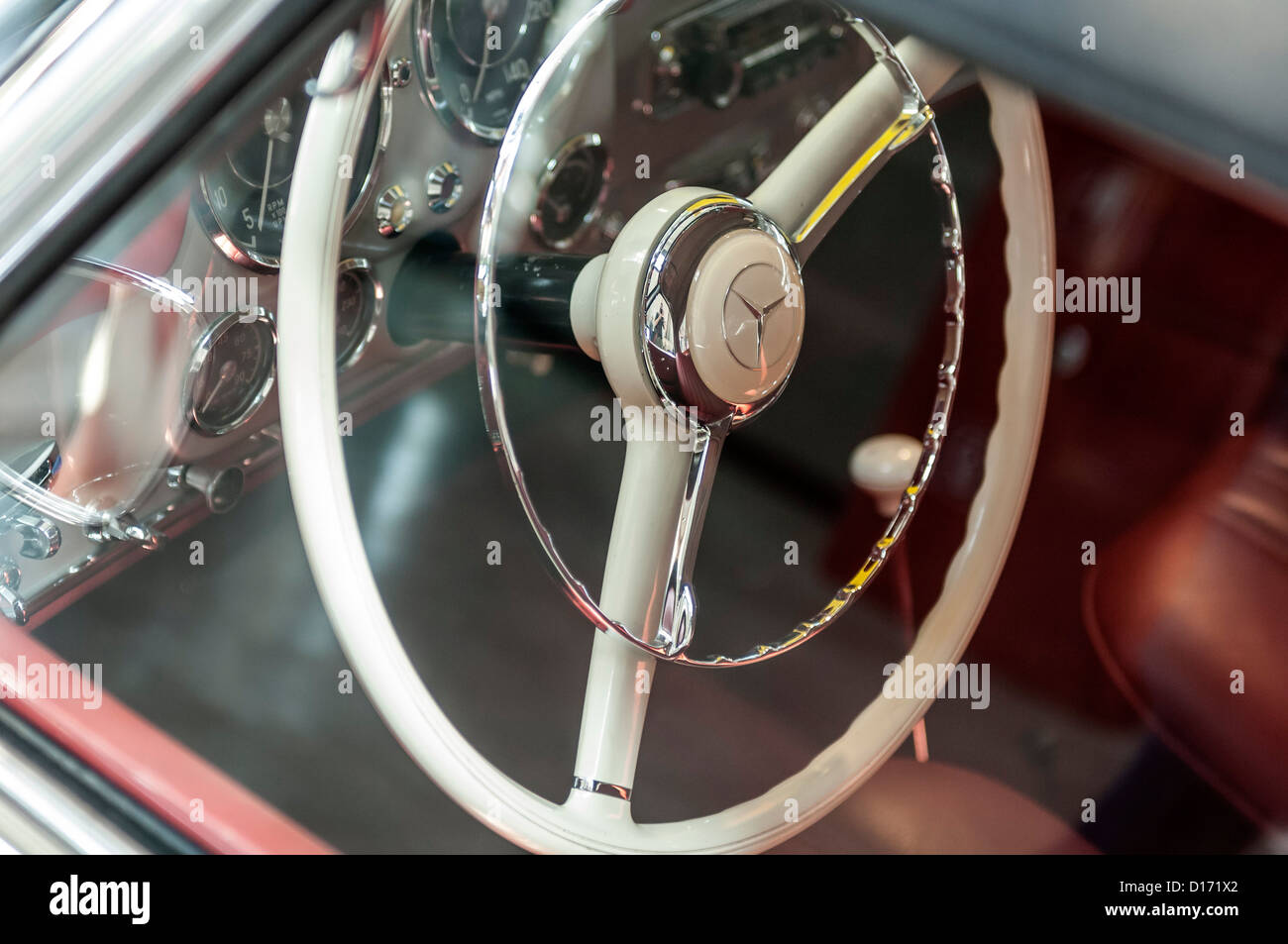 Classic Mercedes Benz Car Volant Stock Photo - Alamy