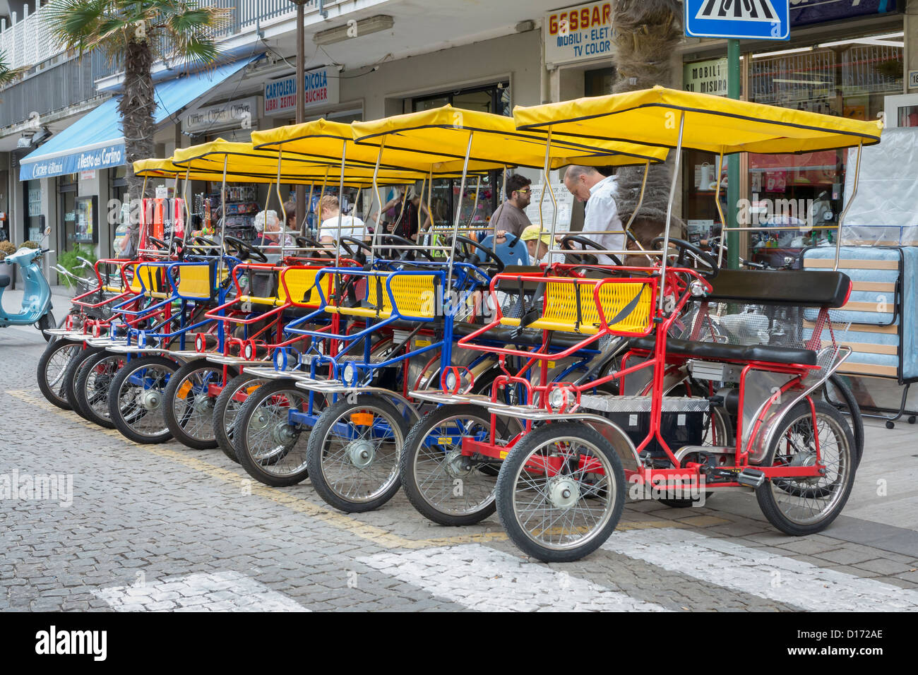 Rickshaw trike hi-res stock photography and images - Alamy