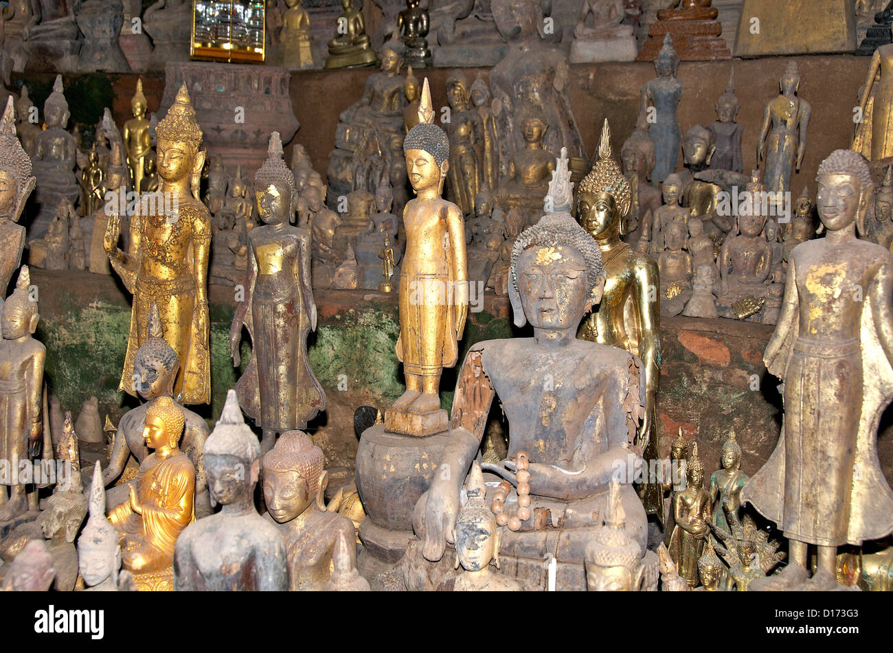Statues laos asia hi-res stock photography and images - Alamy