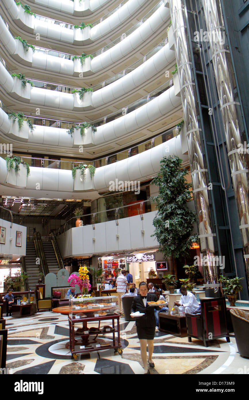 Hotel Dubai Uae Lobby Arab High Resolution Stock Photography and Images ...