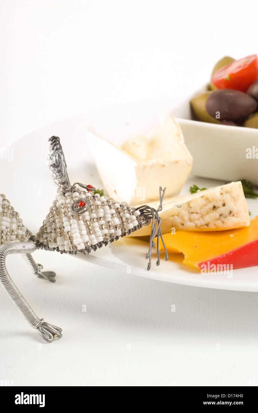 Mouse cheese plate hi-res stock photography and images - Alamy