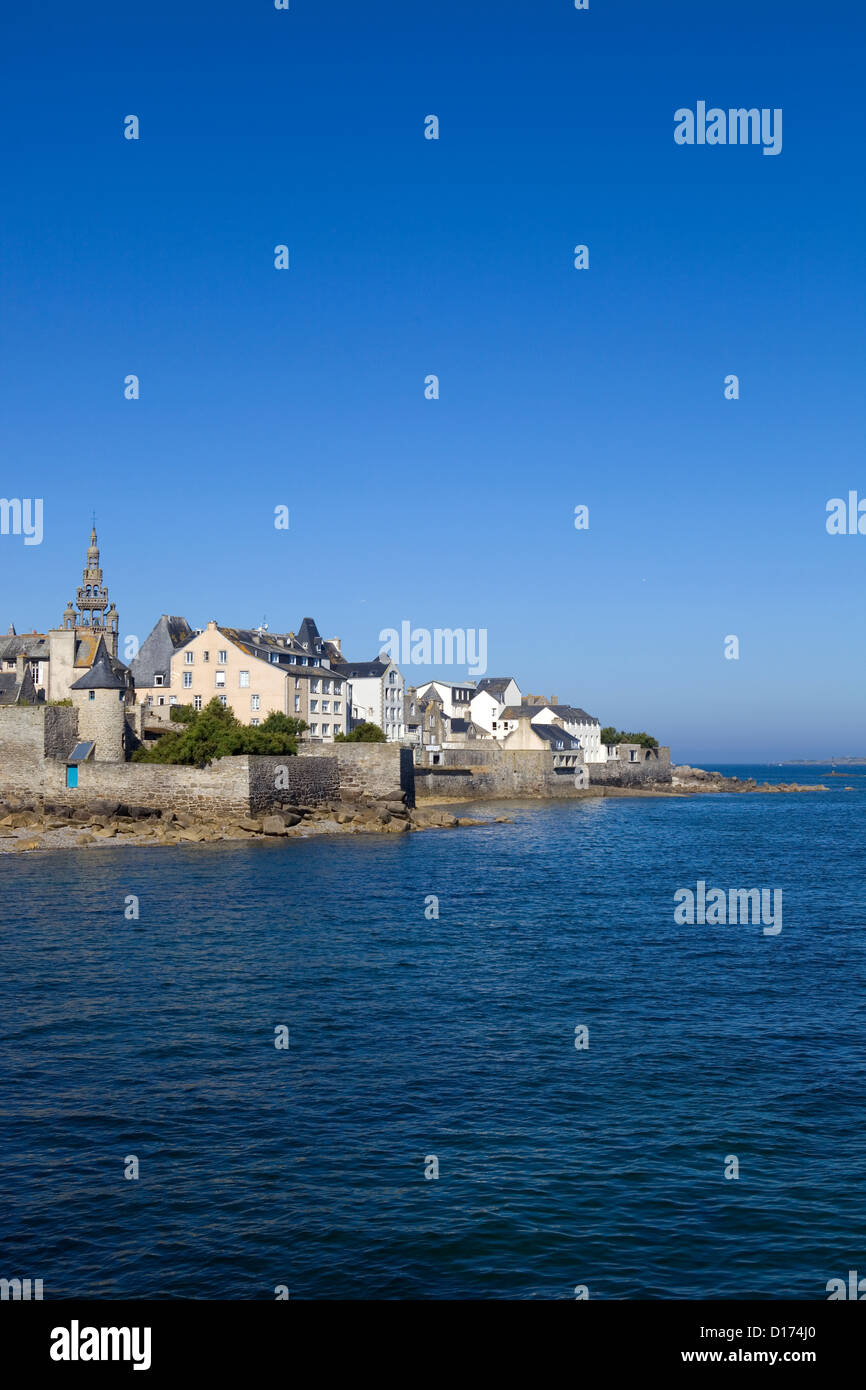 the town of Roscoff in coast of the north of France Stock Photo - Alamy