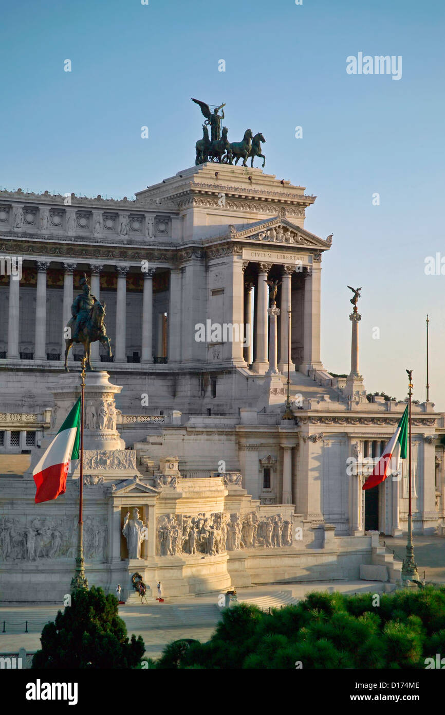 Monumento mussolini hi-res stock photography and images - Alamy