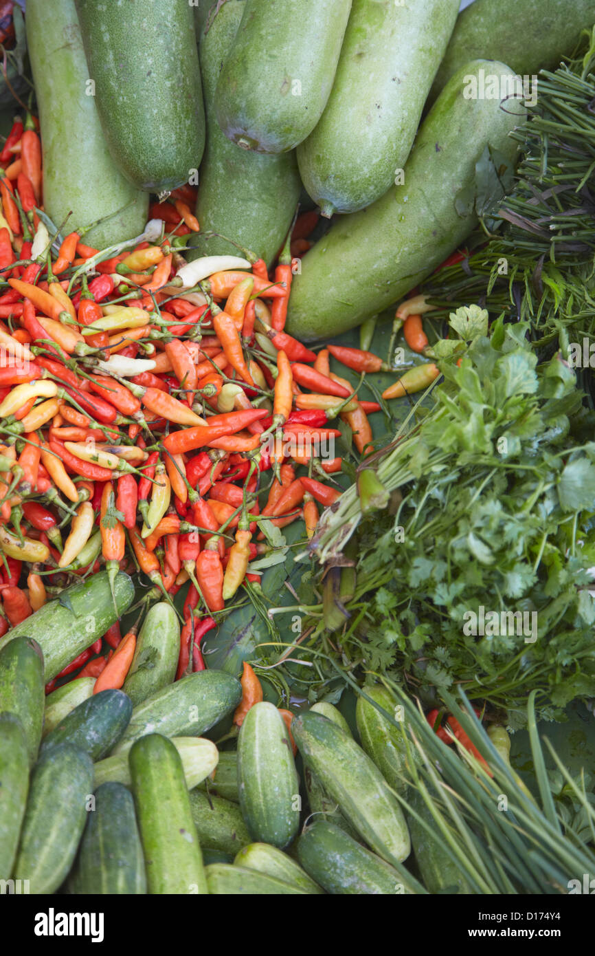 Vegetables market phnom penh cambodia hi-res stock photography and ...