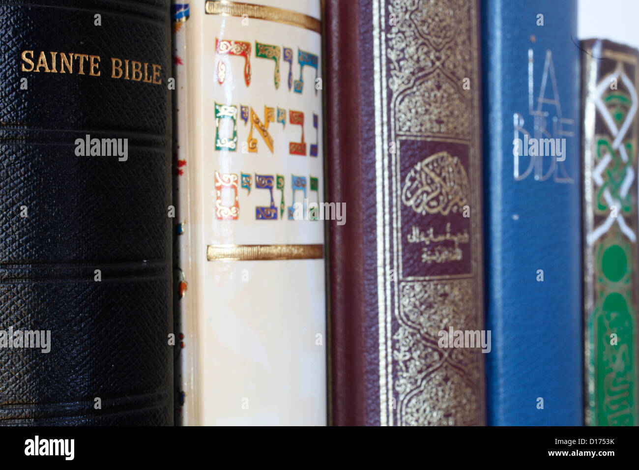 Torah, Bible and Coran Stock Photo - Alamy
