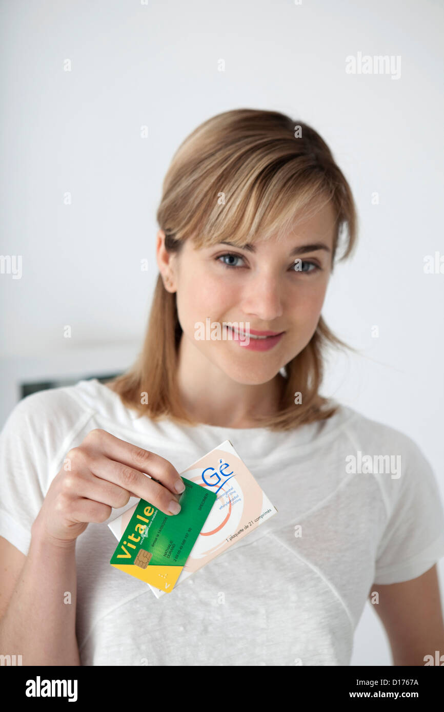 WOMAN TAKING GENERIC DRUG Stock Photo - Alamy