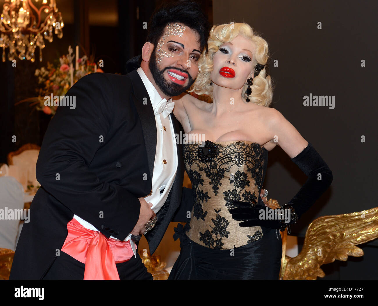Fashion designer Harald Glööckler (L) and US model Amanda Lepore pose ...