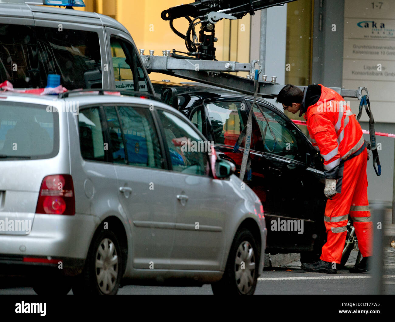 Bank robber car hi-res stock photography and images - Alamy