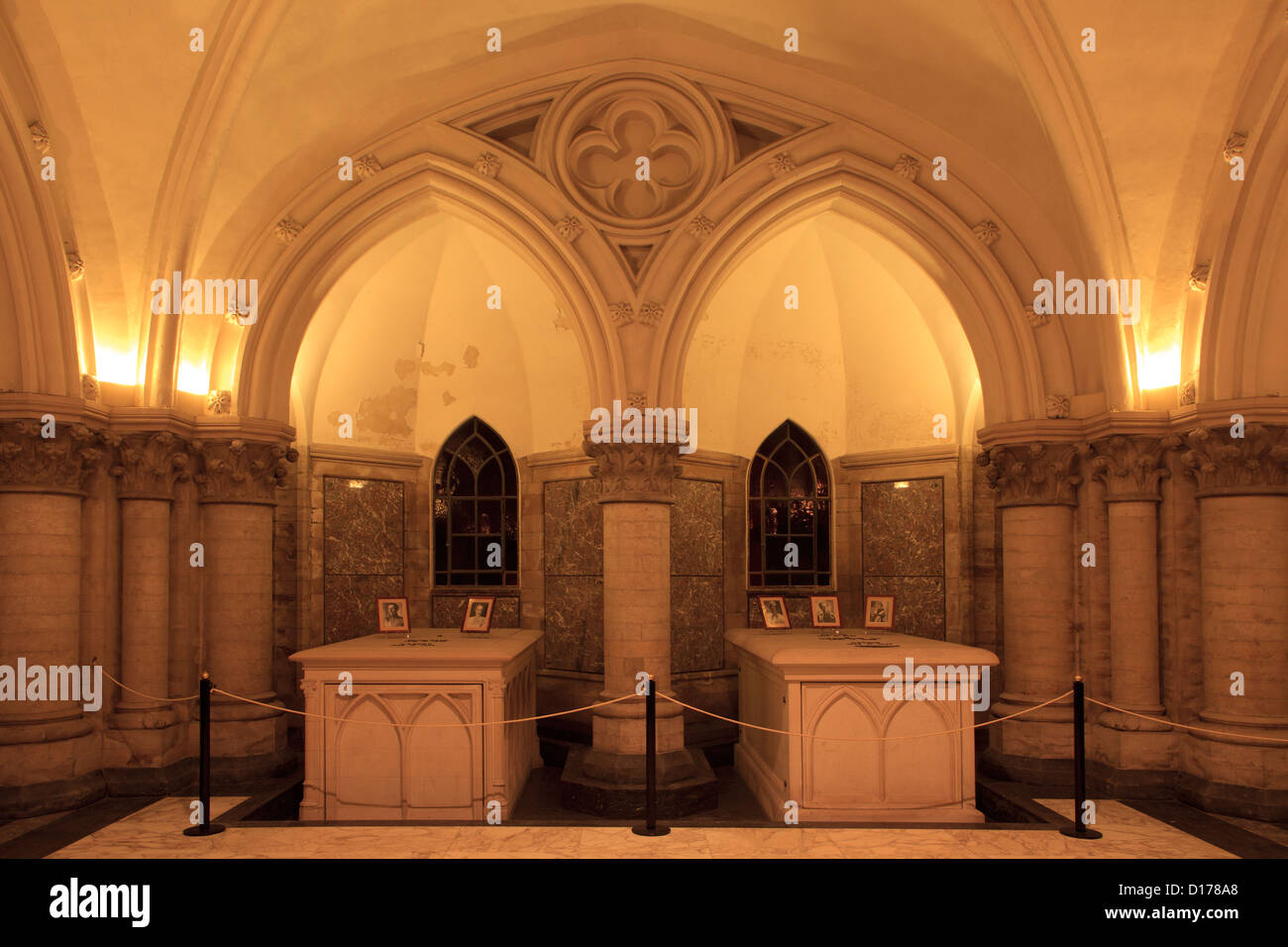 The graves of King Albert I and spouse & King Leopold III & spouses at ...