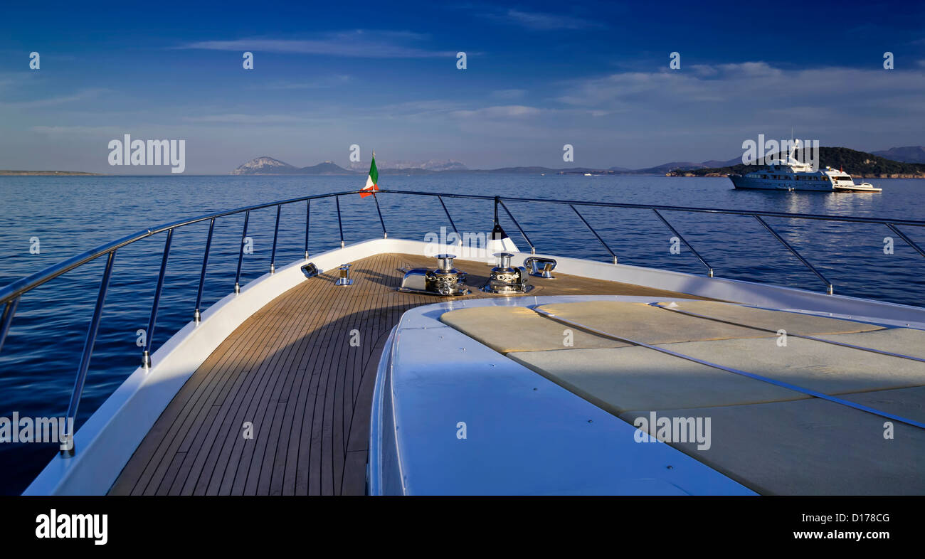 35 meters luxury yacht hi-res stock photography and images - Alamy