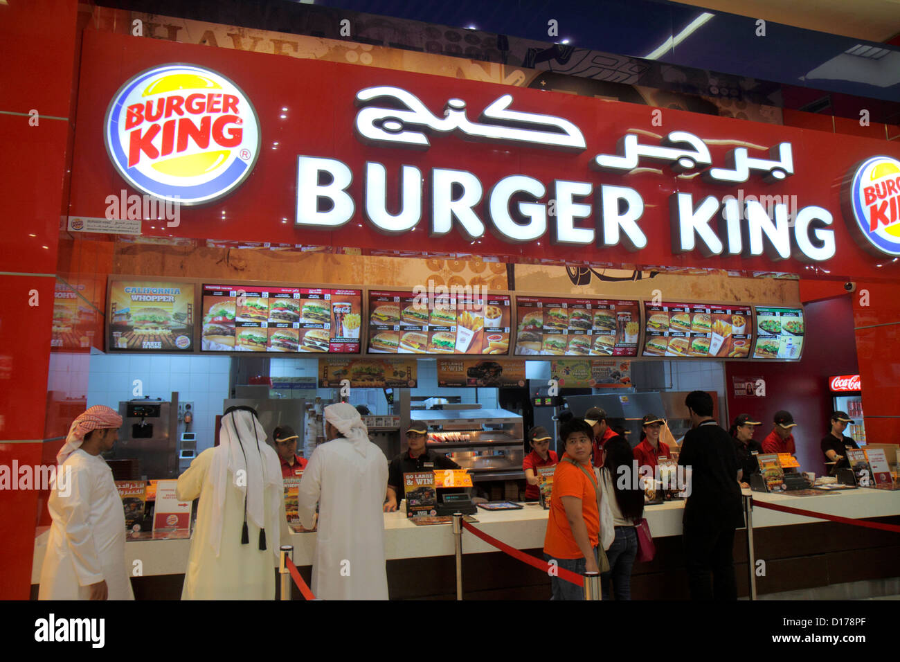 Middle East Cafe Fast Food People Eating Restaurant High Resolution ...