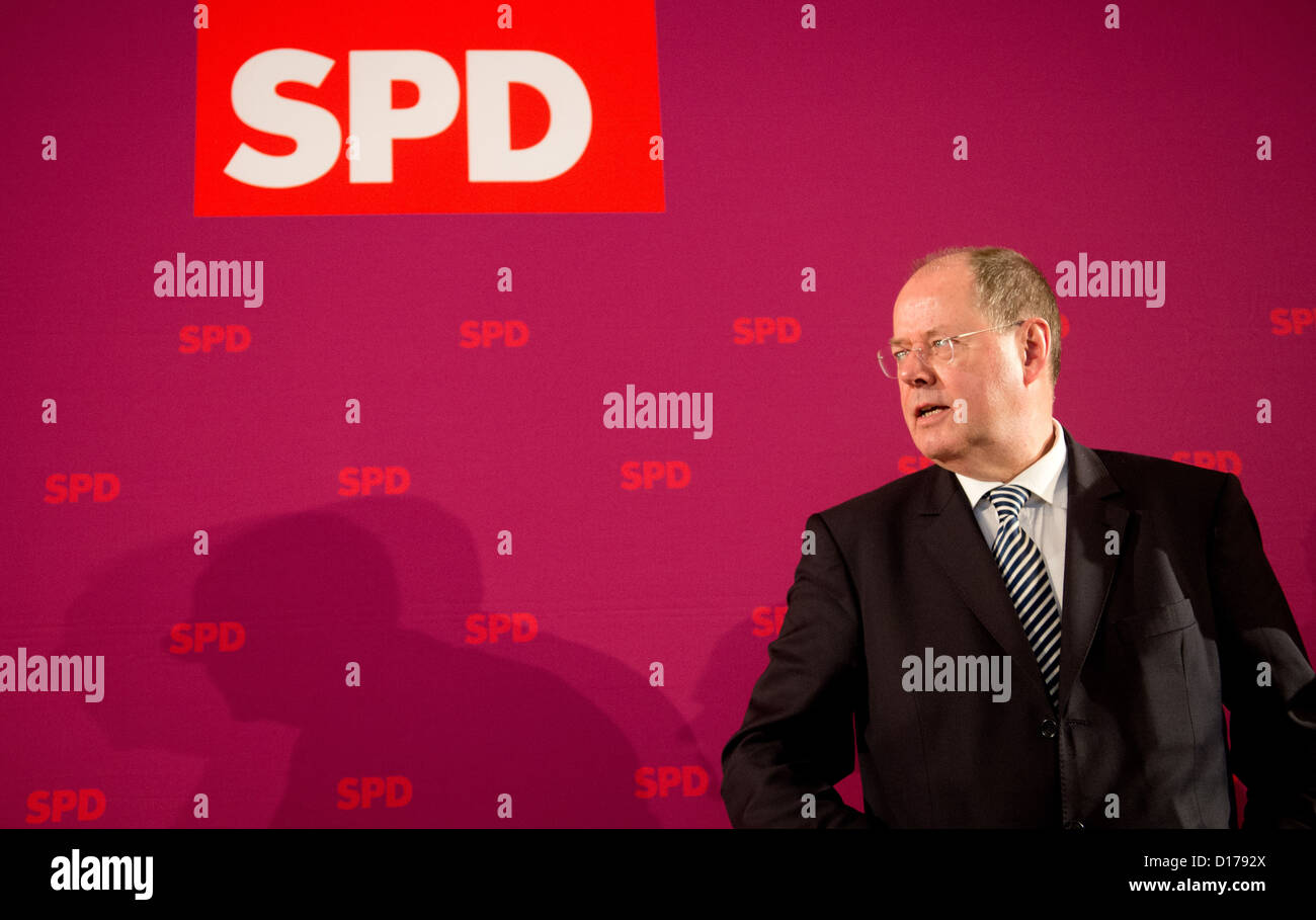 Designated SPD candidate for the chancellorship, Peer Steinbrueck ...
