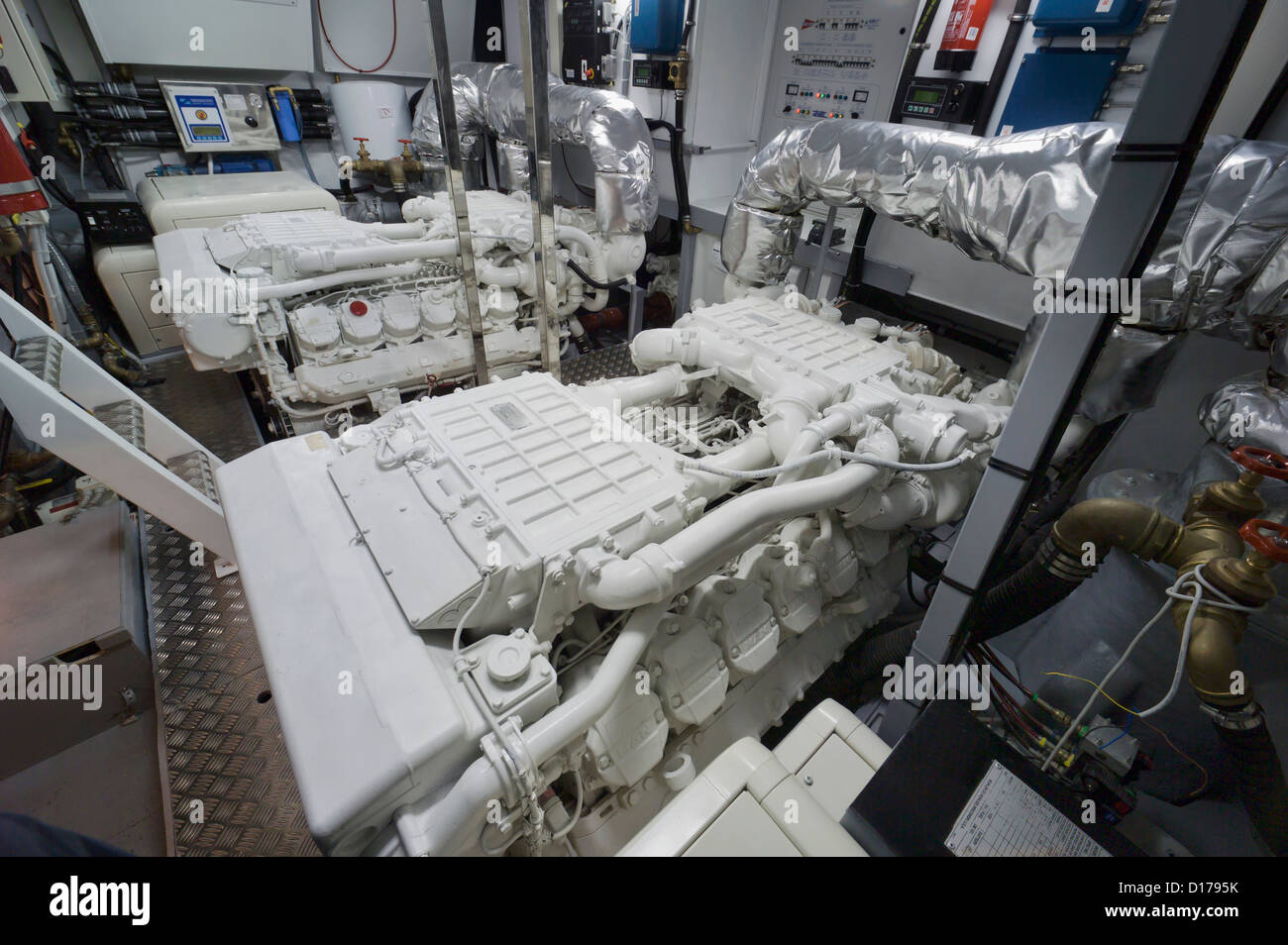 Italy, Tuscany, Viareggio, Tecnomar Velvet 26 luxury yacht, engines ...